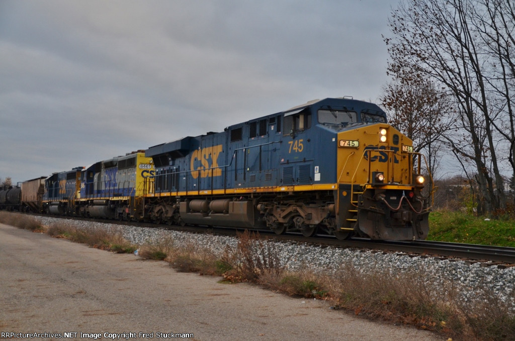 CSX 745